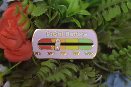 Sliding Social Battery Pin – Bibipins
